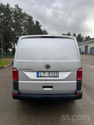 Pelēks Volkswagen T6 2018 Rīga, ar dzinēja tilpumu 2.00 L un nobraukumu 199 tūkst. km par 11200 €, foto 6 vietnē AUTOMOTO.COM.LV