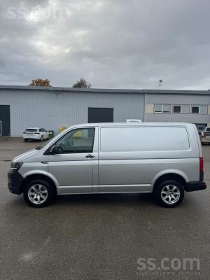 Pelēks Volkswagen T6 2018 Rīga, ar dzinēja tilpumu 2.00 L un nobraukumu 199 tūkst. km par 11200 €, foto 7 vietnē AUTOMOTO.COM.LV