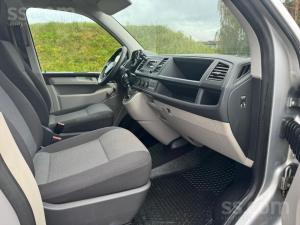 Pelēks Volkswagen T6 2018 Rīga, ar dzinēja tilpumu 2.00 L un nobraukumu 199 tūkst. km par 11200 €, foto 10 vietnē AUTOMOTO.COM.LV
