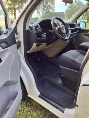 White Volkswagen T6 2016 in Riga, with an engine capacity of 2.00 L and mileage of 304 thousand km for 11900 €, photo 7 on AUTOMOTO.COM.LV