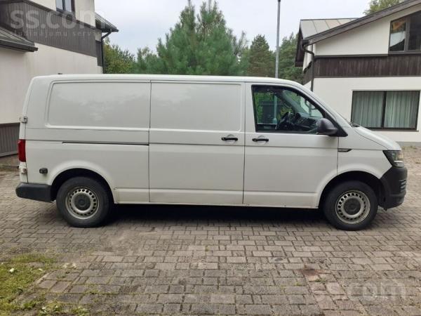 Balts Volkswagen T6 2016 Jūrmala, ar dzinēja tilpumu 2.00 L un nobraukumu 180 tūkst. km par 4900 €, foto 1 vietnē AUTOMOTO.COM.LV