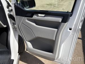 Balts Volkswagen T6 2017 Ogre, ar dzinēja tilpumu 2.00 L un nobraukumu 0 tūkst. km par 12000 €, foto 19 vietnē AUTOMOTO.COM.LV