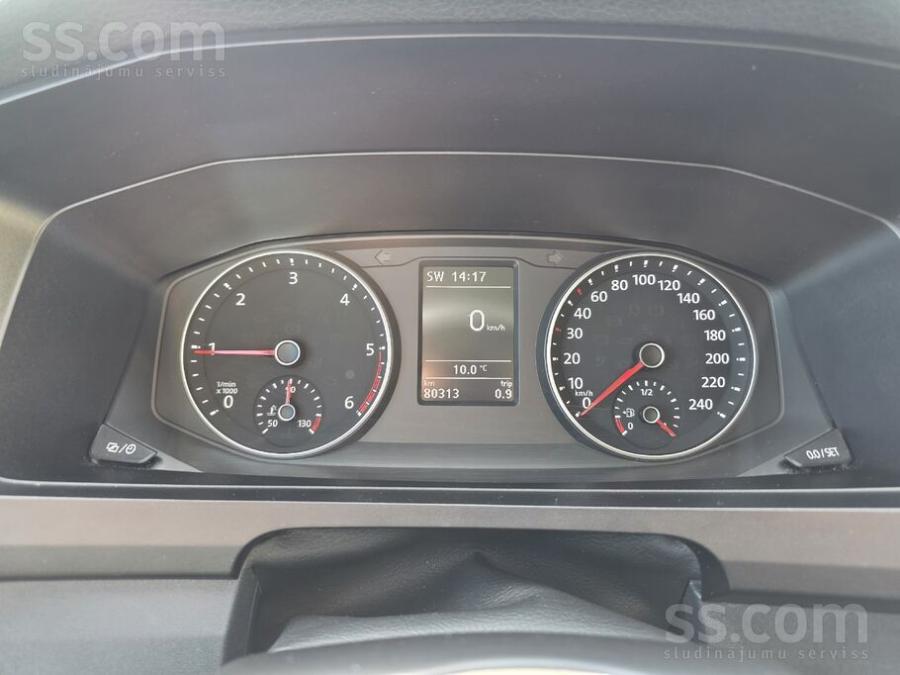 Balts Volkswagen T6 2019 Gulbene, ar dzinēja tilpumu 2.00 L un nobraukumu 80 tūkst. km par 29750 €, foto 14 vietnē AUTOMOTO.COM.LV