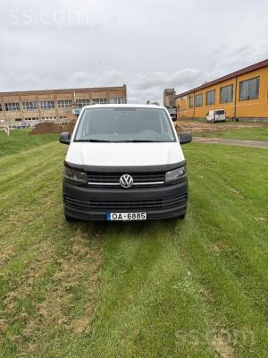 Balts Volkswagen T6 2019 Rīga, ar dzinēja tilpumu 2.00 L un nobraukumu 276 tūkst. km par 14500 €, foto 4 vietnē AUTOMOTO.COM.LV