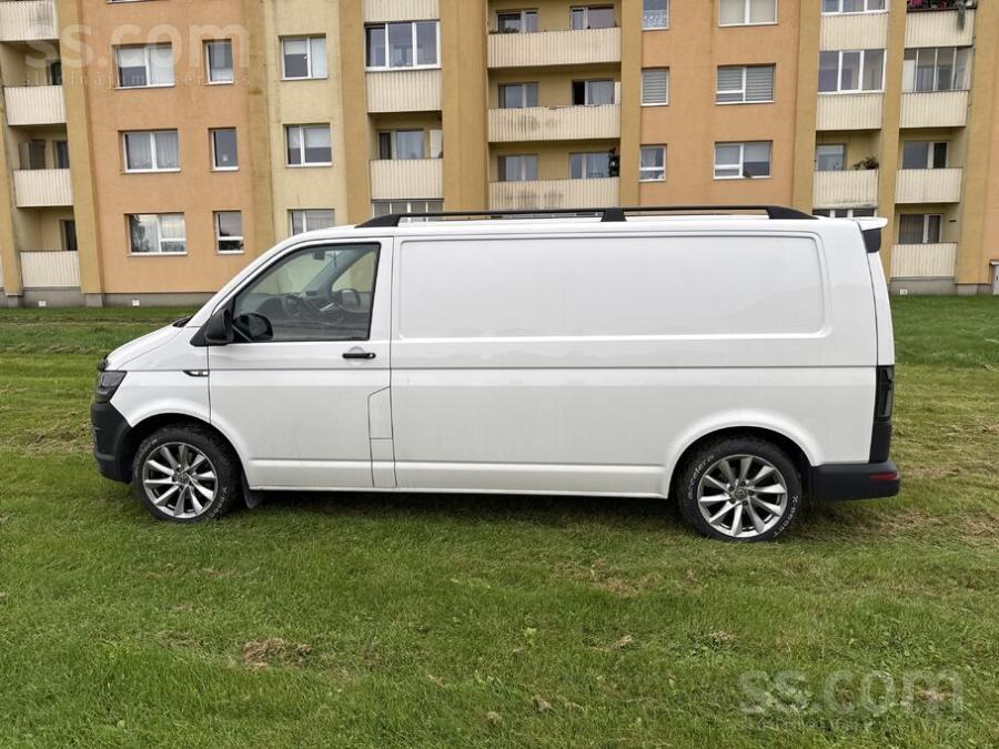 Balts Volkswagen T6 2019 Rīga, ar dzinēja tilpumu 2.00 L un nobraukumu 276 tūkst. km par 14500 €, foto 5 vietnē AUTOMOTO.COM.LV