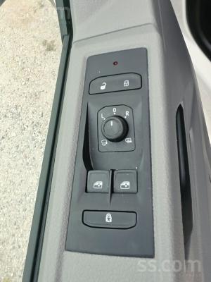 Balts Volkswagen T6 2021 Cēsis, ar dzinēja tilpumu 2.00 L un nobraukumu 87 tūkst. km par 26620 €, foto 31 vietnē AUTOMOTO.COM.LV