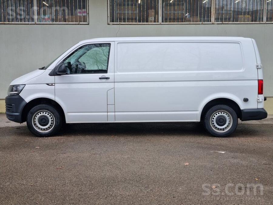 Balts Volkswagen T6 2018 Ogre, ar dzinēja tilpumu 2.00 L un nobraukumu 296 tūkst. km par 10950 €, foto 6 vietnē AUTOMOTO.COM.LV