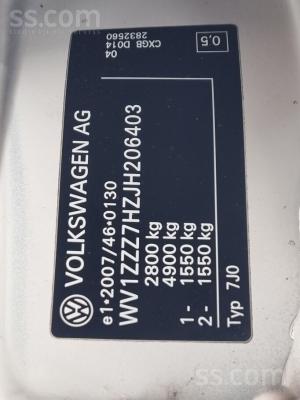 Balts Volkswagen T6 2018 Ogre, ar dzinēja tilpumu 2.00 L un nobraukumu 296 tūkst. km par 10950 €, foto 25 vietnē AUTOMOTO.COM.LV