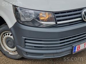 Balts Volkswagen T6 2018 Ogre, ar dzinēja tilpumu 2.00 L un nobraukumu 296 tūkst. km par 10950 €, foto 26 vietnē AUTOMOTO.COM.LV