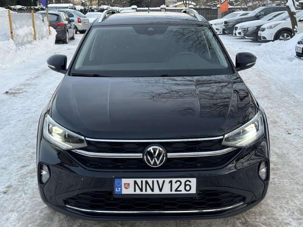 Melns Volkswagen Taigo 2022 Viļņa, ar dzinēja tilpumu 1.50 L un nobraukumu 7 tūkst. km par 21000 €, foto 8 vietnē AUTOMOTO.COM.LV