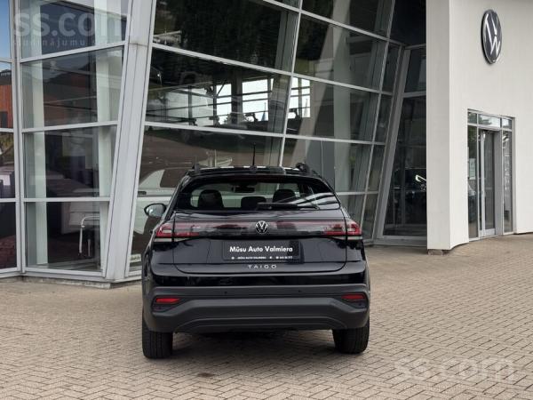 Melns Volkswagen Taigo 2022 Valmiera, ar dzinēja tilpumu 1.00 L un nobraukumu 45 tūkst. km par 16900 €, foto 5 vietnē AUTOMOTO.COM.LV