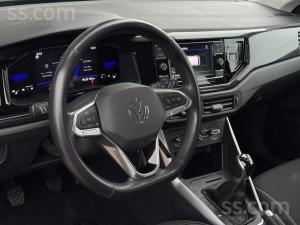 Melns Volkswagen Taigo 2022 Valmiera, ar dzinēja tilpumu 1.00 L un nobraukumu 45 tūkst. km par 16900 €, foto 9 vietnē AUTOMOTO.COM.LV