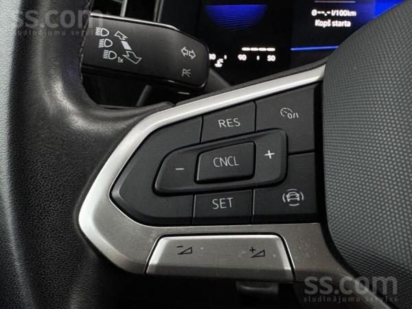 Melns Volkswagen Taigo 2022 Valmiera, ar dzinēja tilpumu 1.00 L un nobraukumu 45 tūkst. km par 16900 €, foto 9 vietnē AUTOMOTO.COM.LV