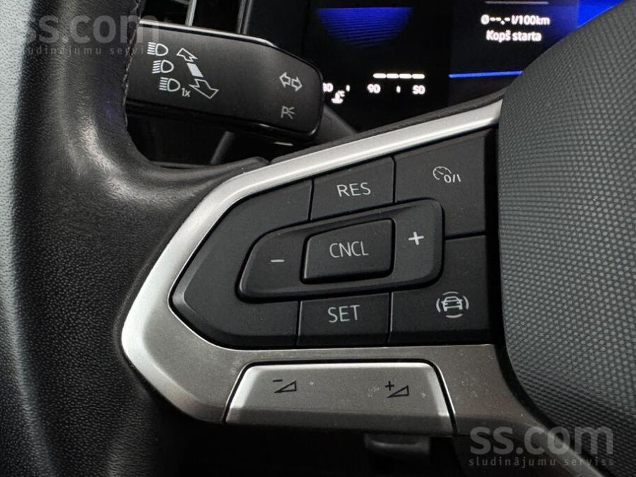 Melns Volkswagen Taigo 2022 Valmiera, ar dzinēja tilpumu 1.00 L un nobraukumu 45 tūkst. km par 16900 €, foto 10 vietnē AUTOMOTO.COM.LV