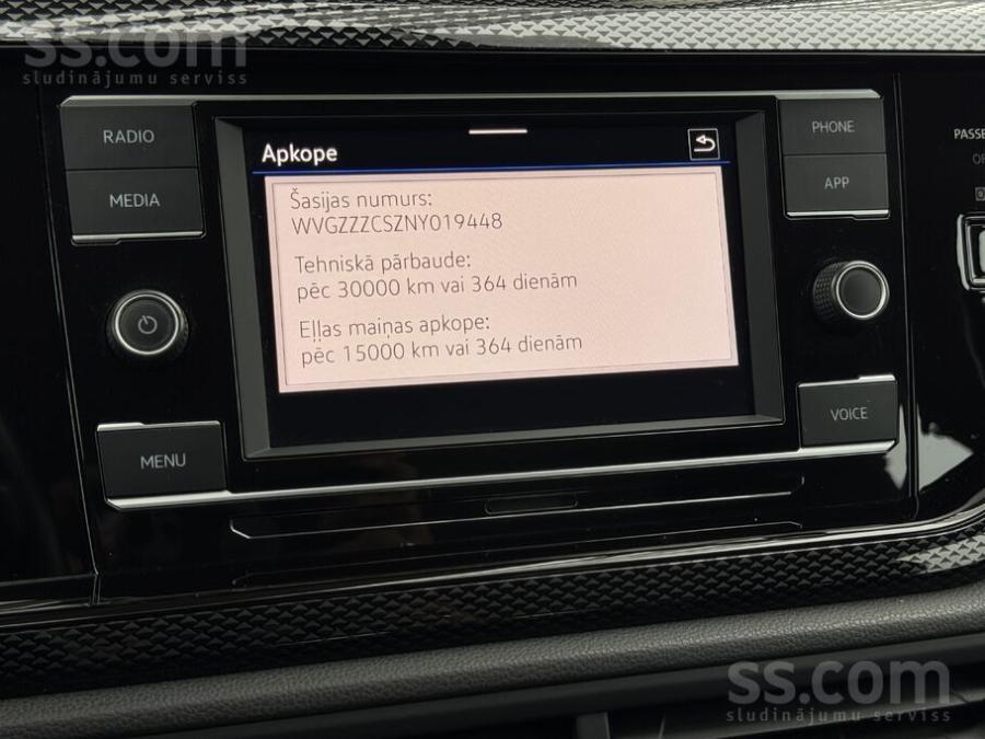 Melns Volkswagen Taigo 2022 Valmiera, ar dzinēja tilpumu 1.00 L un nobraukumu 45 tūkst. km par 16900 €, foto 16 vietnē AUTOMOTO.COM.LV