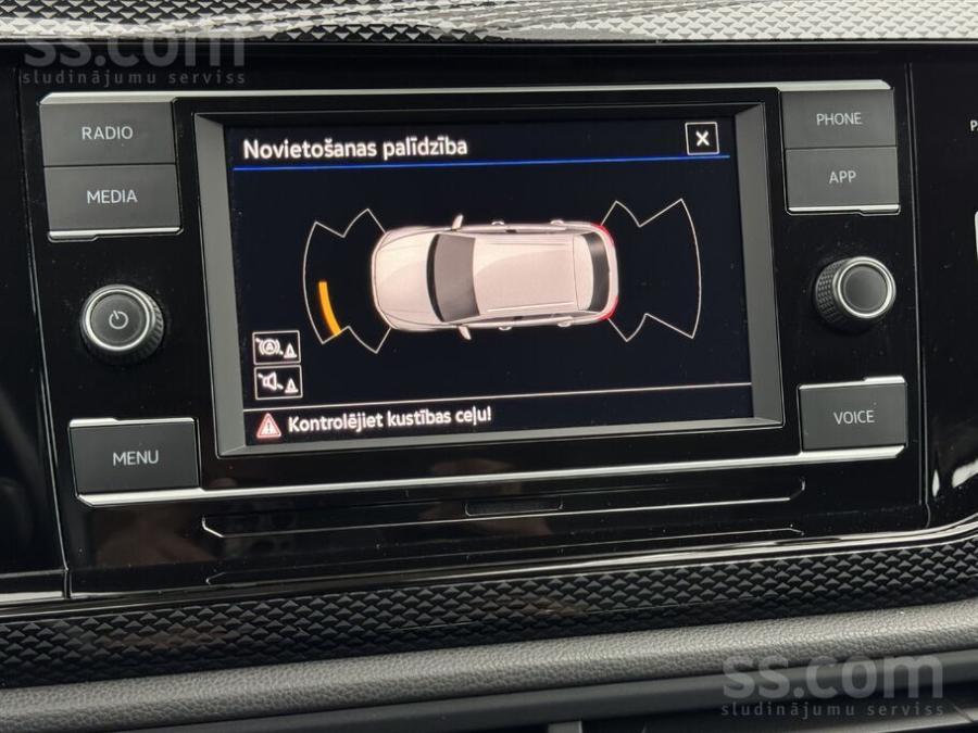 Melns Volkswagen Taigo 2022 Valmiera, ar dzinēja tilpumu 1.00 L un nobraukumu 45 tūkst. km par 16900 €, foto 17 vietnē AUTOMOTO.COM.LV