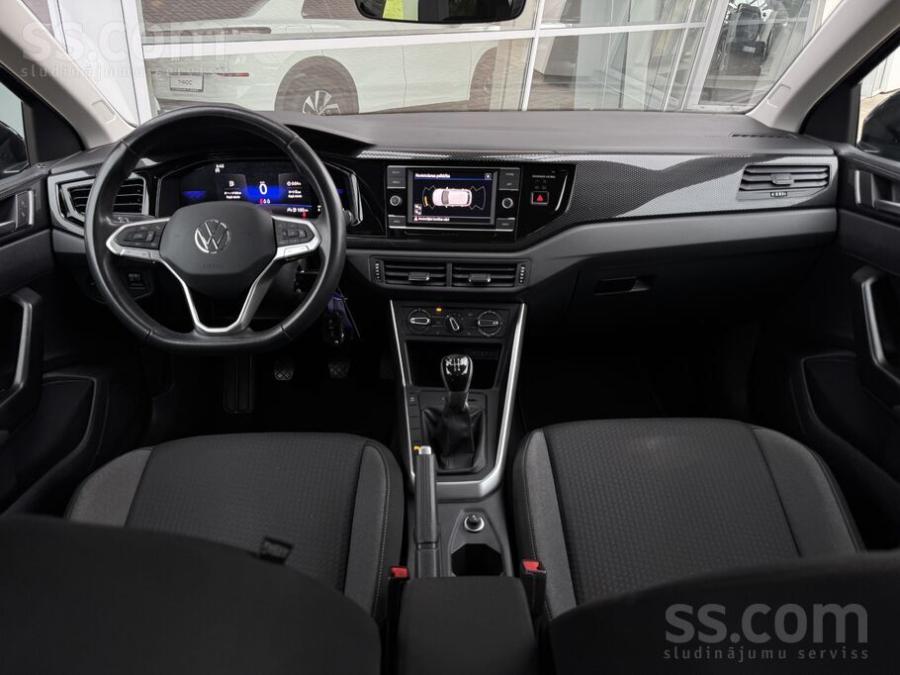 Melns Volkswagen Taigo 2022 Valmiera, ar dzinēja tilpumu 1.00 L un nobraukumu 45 tūkst. km par 16900 €, foto 19 vietnē AUTOMOTO.COM.LV