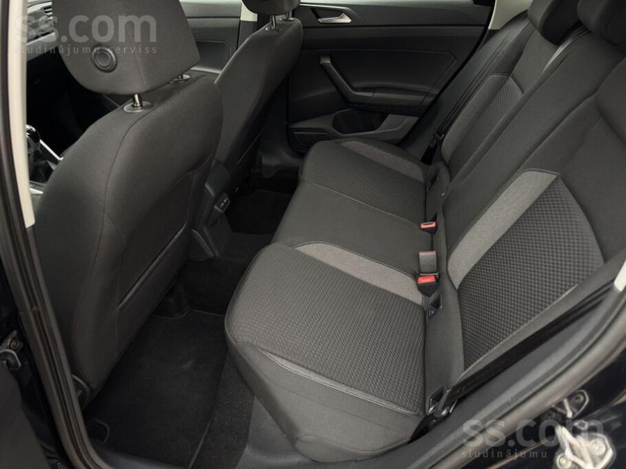 Melns Volkswagen Taigo 2022 Valmiera, ar dzinēja tilpumu 1.00 L un nobraukumu 45 tūkst. km par 16900 €, foto 20 vietnē AUTOMOTO.COM.LV