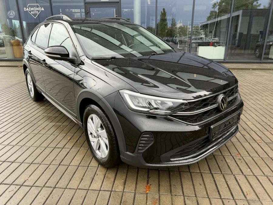 Melns Volkswagen Taigo 2022 Kauņa, ar dzinēja tilpumu 1.00 L un nobraukumu 149 tūkst. km par 14900 €, foto 3 vietnē AUTOMOTO.COM.LV