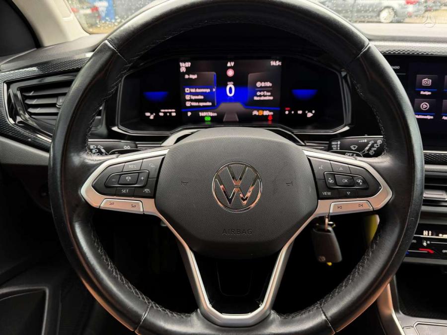 Melns Volkswagen Taigo 2022 Kauņa, ar dzinēja tilpumu 1.00 L un nobraukumu 149 tūkst. km par 14900 €, foto 9 vietnē AUTOMOTO.COM.LV
