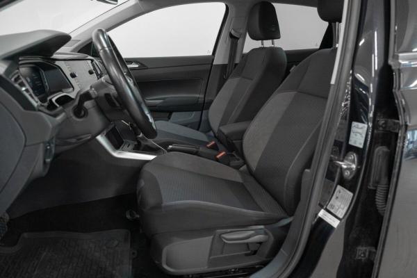 Black Volkswagen Taigo 2022 in Vilnius, with an engine capacity of 1.00 L and mileage of 66 thousand km for 17300 €, photo 8 on AUTOMOTO.COM.LV