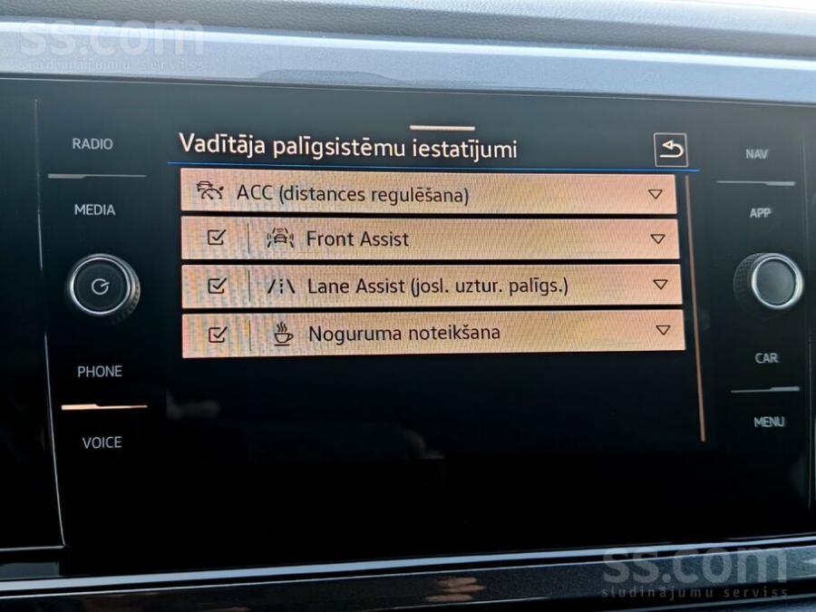 Melns Volkswagen Taigo 2023 Liepāja, ar dzinēja tilpumu 1.00 L un nobraukumu 44 tūkst. km par 21300 €, foto 30 vietnē AUTOMOTO.COM.LV