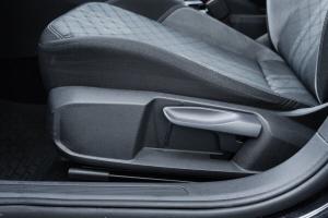 Melns Volkswagen Taigo 2023 Mārupe, ar dzinēja tilpumu 1.50 L un nobraukumu 51 tūkst. km par 25200 €, foto 11 vietnē AUTOMOTO.COM.LV