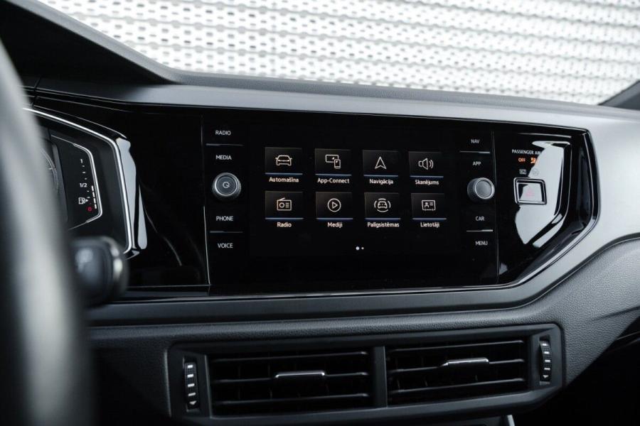 Melns Volkswagen Taigo 2023 Mārupe, ar dzinēja tilpumu 1.50 L un nobraukumu 51 tūkst. km par 25200 €, foto 15 vietnē AUTOMOTO.COM.LV