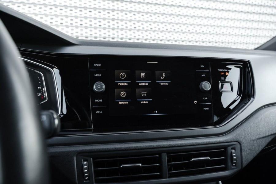 Melns Volkswagen Taigo 2023 Mārupe, ar dzinēja tilpumu 1.50 L un nobraukumu 51 tūkst. km par 25200 €, foto 18 vietnē AUTOMOTO.COM.LV