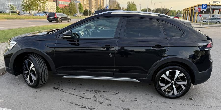 Melns Volkswagen Taigo 2024 Kauņa, ar dzinēja tilpumu 1.00 L un nobraukumu 22 tūkst. km par 21000 €, foto 5 vietnē AUTOMOTO.COM.LV