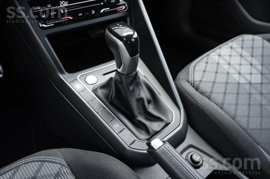Melns Volkswagen Taigo 2024 Rīga, ar dzinēja tilpumu 1.50 L un nobraukumu 26 tūkst. km par 22200 €, foto 20 vietnē AUTOMOTO.COM.LV