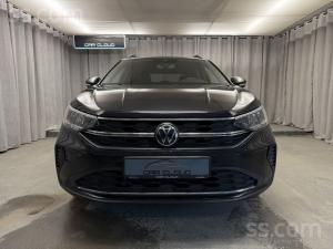 Melns Volkswagen Taigo 2025 Rīga, ar dzinēja tilpumu 1.00 L un nobraukumu 15 tūkst. km par 19990 €, foto 3 vietnē AUTOMOTO.COM.LV