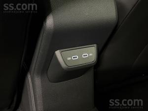 Melns Volkswagen Taigo 2025 Rīga, ar dzinēja tilpumu 1.00 L un nobraukumu 15 tūkst. km par 19990 €, foto 25 vietnē AUTOMOTO.COM.LV