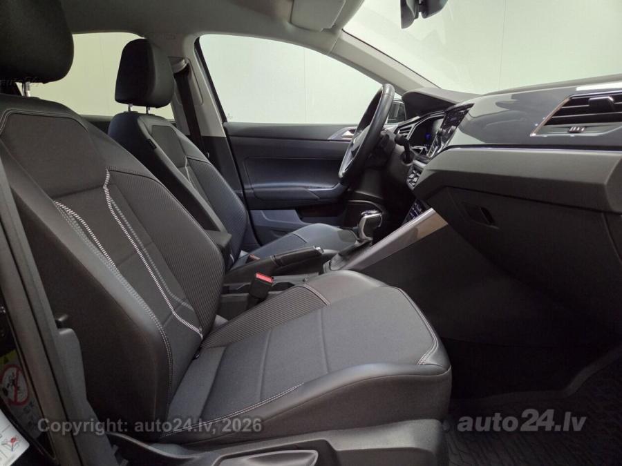 Melns Volkswagen Taigo 2022 Tallina, ar dzinēja tilpumu 1.00 L un nobraukumu 56 tūkst. km par 19900 €, foto 18 vietnē AUTOMOTO.COM.LV