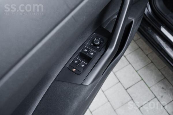 Black Volkswagen Taigo 2023 in Riga, with an engine capacity of 1.50 L and mileage of 51 thousand km for 24850 €, photo 9 on AUTOMOTO.COM.LV