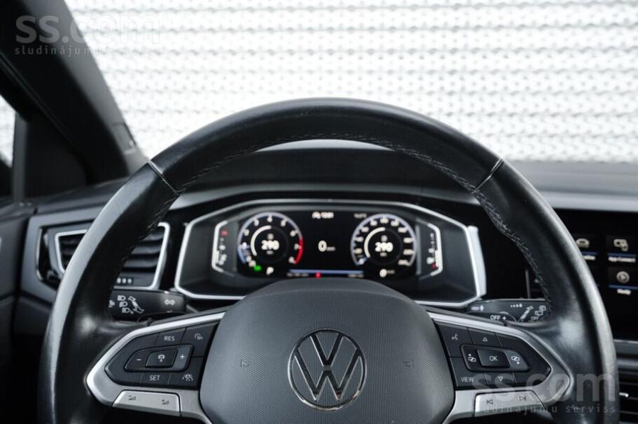 Black Volkswagen Taigo 2023 in Riga, with an engine capacity of 1.50 L and mileage of 51 thousand km for 24850 €, photo 14 on AUTOMOTO.COM.LV