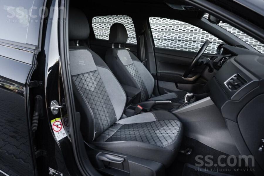 Black Volkswagen Taigo 2023 in Riga, with an engine capacity of 1.50 L and mileage of 51 thousand km for 24850 €, photo 23 on AUTOMOTO.COM.LV
