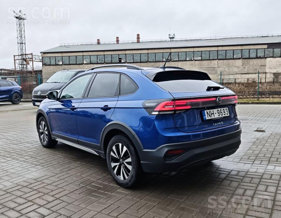 Blue Volkswagen Taigo 2022 in Liepaja, with an engine capacity of 1.00 L and mileage of 71 thousand km for 18900 €, photo 4 on AUTOMOTO.COM.LV