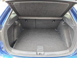 Blue Volkswagen Taigo 2022 in Liepaja, with an engine capacity of 1.00 L and mileage of 71 thousand km for 18900 €, photo 15 on AUTOMOTO.COM.LV