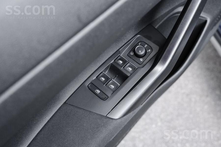 Zils Volkswagen Taigo 2024 Rīga, ar dzinēja tilpumu 1.50 L un nobraukumu 72 tūkst. km par 23500 €, foto 9 vietnē AUTOMOTO.COM.LV