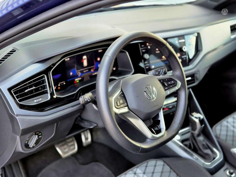 Zils Volkswagen Taigo 2025 Viļņa, ar dzinēja tilpumu 1.50 L un nobraukumu 28 tūkst. km par 21175 €, foto 33 vietnē AUTOMOTO.COM.LV