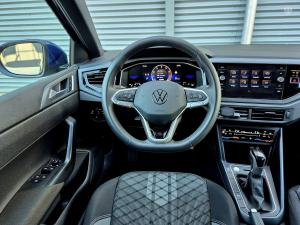 Zils Volkswagen Taigo 2025 Viļņa, ar dzinēja tilpumu 1.50 L un nobraukumu 28 tūkst. km par 21175 €, foto 41 vietnē AUTOMOTO.COM.LV