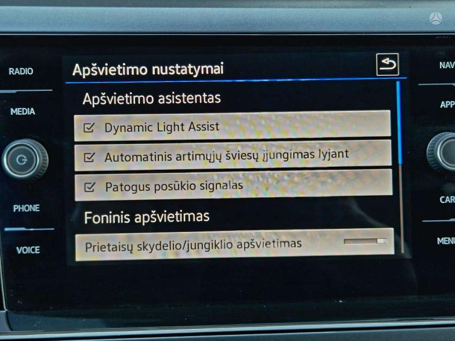 Zils Volkswagen Taigo 2025 Viļņa, ar dzinēja tilpumu 1.50 L un nobraukumu 28 tūkst. km par 21175 €, foto 51 vietnē AUTOMOTO.COM.LV