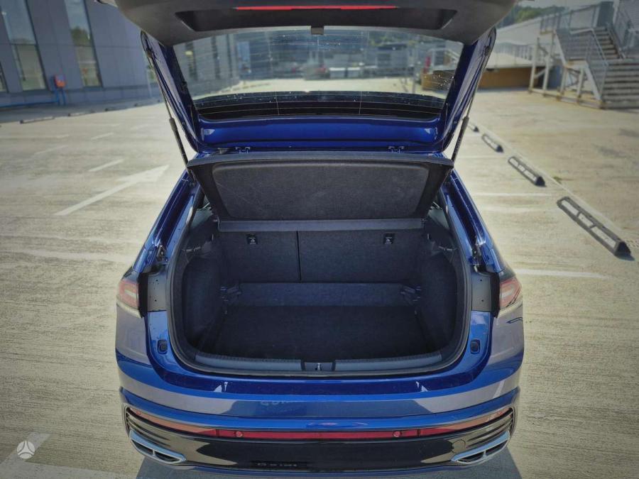 Zils Volkswagen Taigo 2025 Viļņa, ar dzinēja tilpumu 1.50 L un nobraukumu 28 tūkst. km par 21175 €, foto 22 vietnē AUTOMOTO.COM.LV