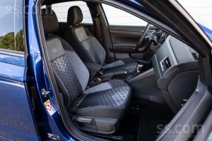 Zils Volkswagen Taigo 2025 Rīga, ar dzinēja tilpumu 1.00 L un nobraukumu 10 tūkst. km par 26336 €, foto 7 vietnē AUTOMOTO.COM.LV
