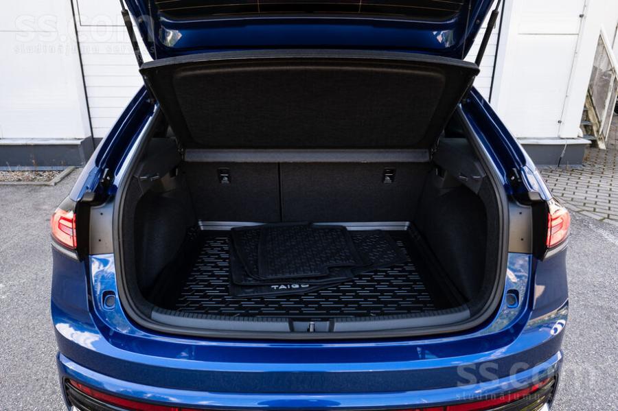 Zils Volkswagen Taigo 2025 Rīga, ar dzinēja tilpumu 1.00 L un nobraukumu 10 tūkst. km par 26336 €, foto 9 vietnē AUTOMOTO.COM.LV