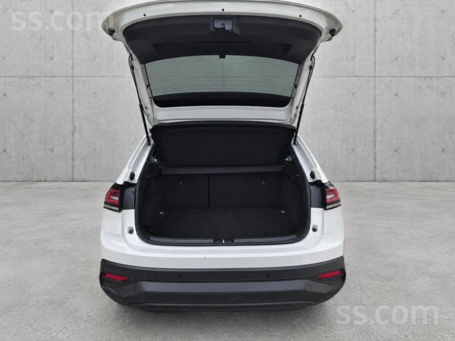 Volkswagen Taigo 2022 Rīga, ar dzinēja tilpumu 1.00 L un nobraukumu 102 tūkst. km par 15100 €, foto 8 vietnē AUTOMOTO.COM.LV