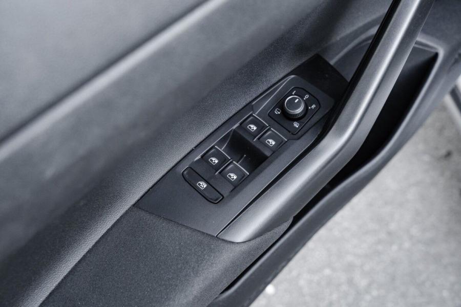 Volkswagen Taigo 2023 Rīga, ar dzinēja tilpumu 1.00 L un nobraukumu 21 tūkst. km par 19900 €, foto 8 vietnē AUTOMOTO.COM.LV