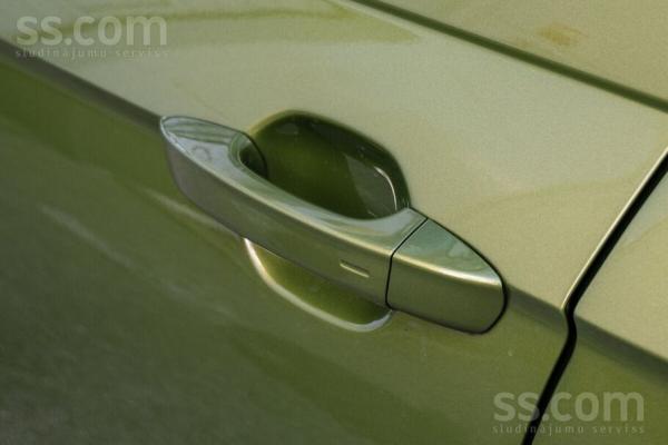 Zaļš Volkswagen Taigo 2022 Rīga, ar dzinēja tilpumu 1.00 L un nobraukumu 71 tūkst. km par 17950 €, foto 10 vietnē AUTOMOTO.COM.LV