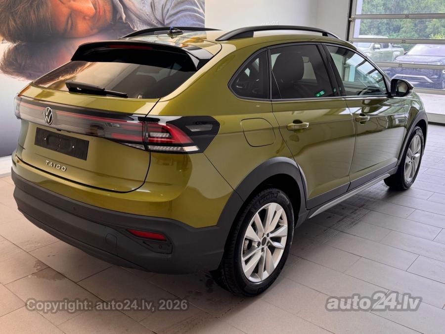 Zaļš Volkswagen Taigo 2026 Viljandi, ar dzinēja tilpumu 1.00 L un nobraukumu 0 tūkst. km par 26000 €, foto 4 vietnē AUTOMOTO.COM.LV